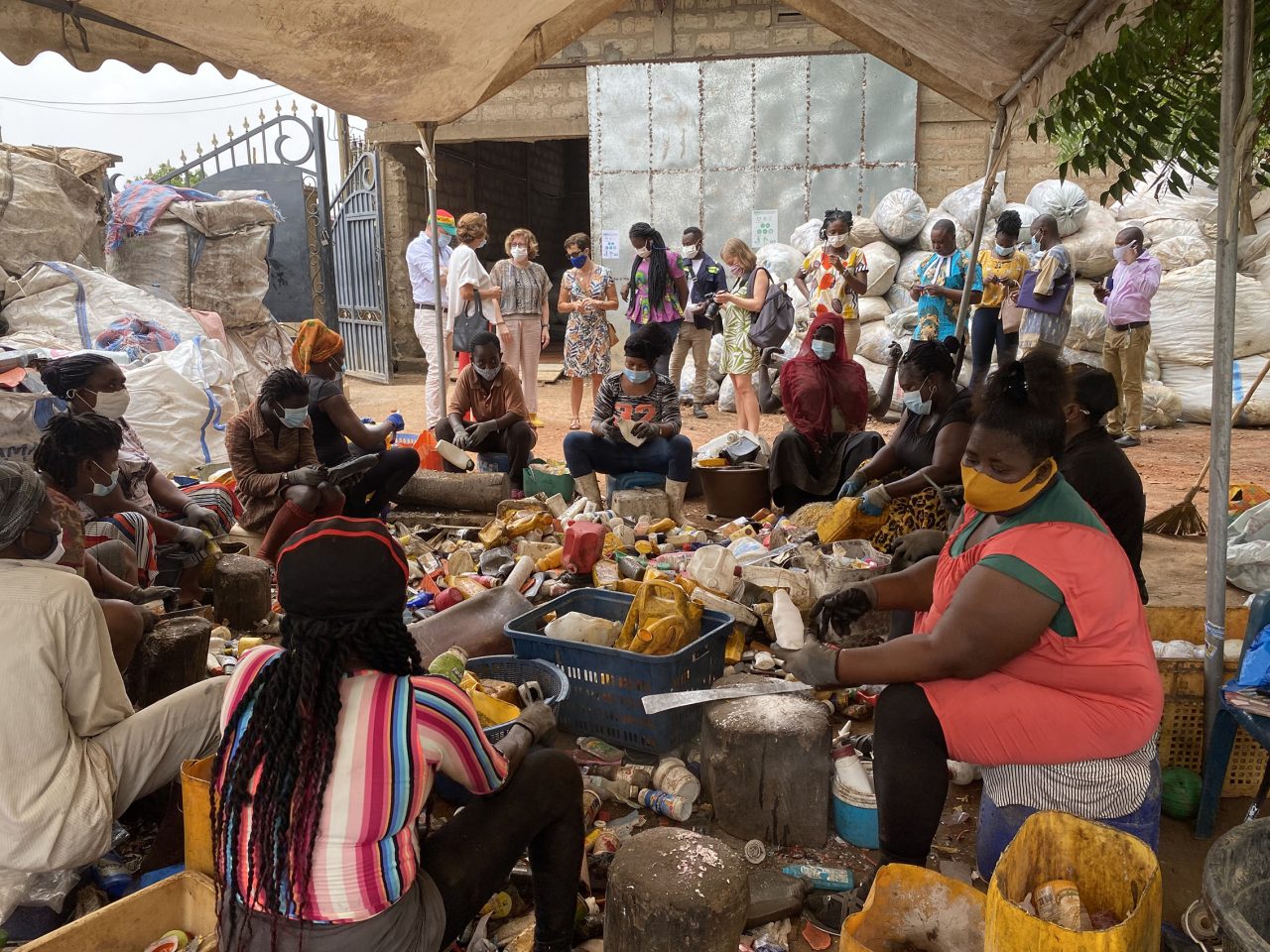 Plastic Collective’s to Pledge to Improve Welfare of Plastic Waste ...